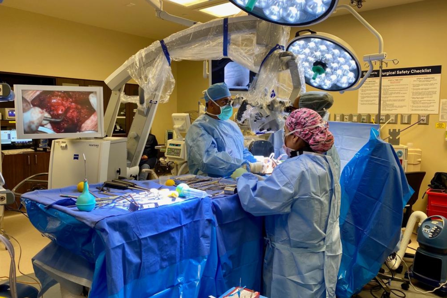 Forbes Afrique I Santé I Jean-Louis Bénaé, une "success story" à l ...