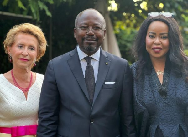 Quand Genève se penche sur les ressources naturelles africaines ...