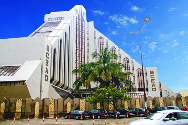 La BCEAO relève ses taux d'intérêt pour combattre l’inflation - Forbes ...