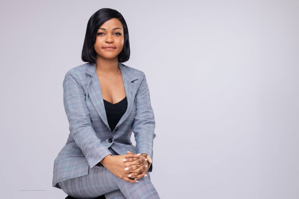 Forbes Afrique I Portrait I Leslie Ossete Transforme Les Startups ...