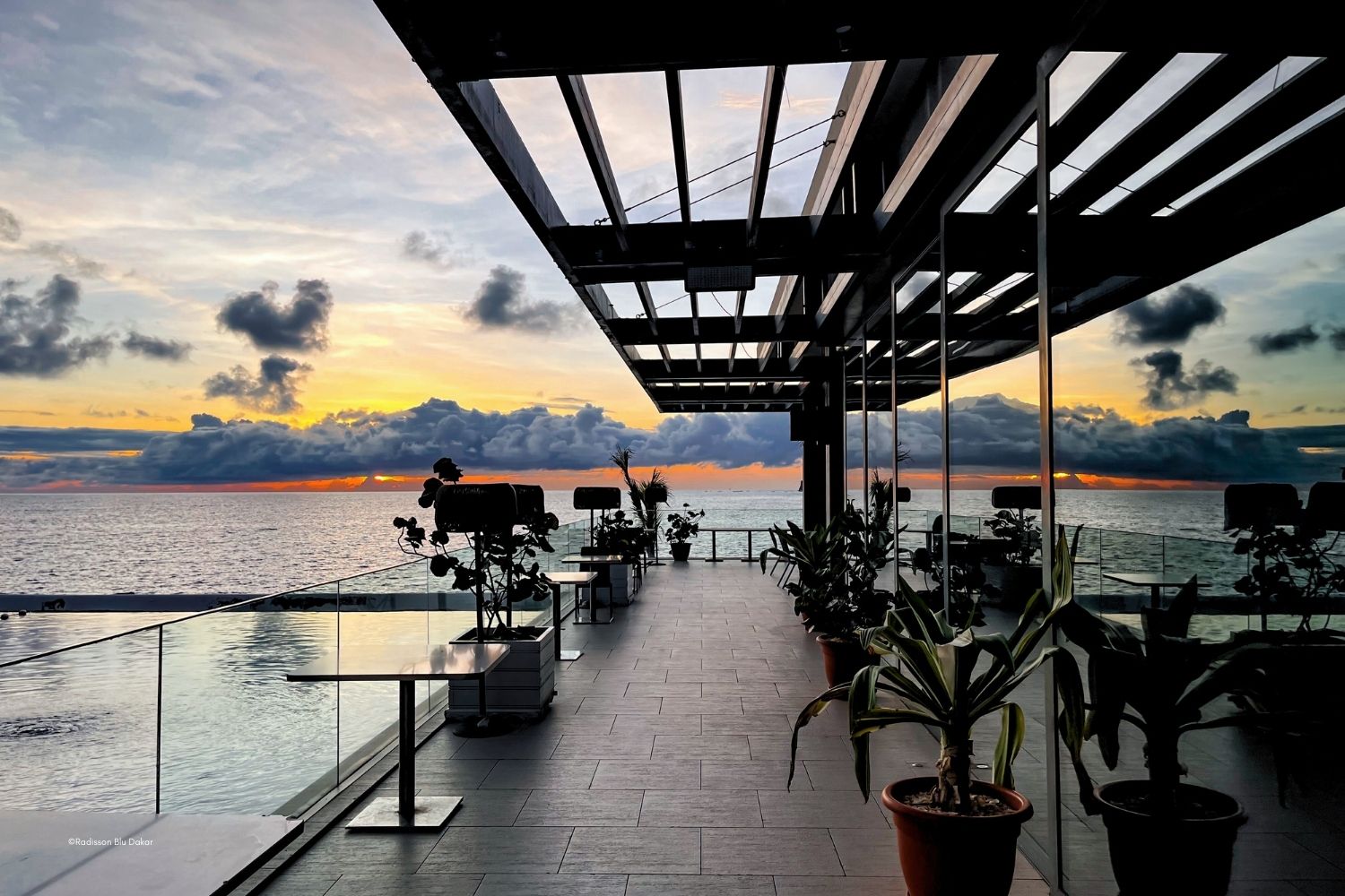 Forbes Afrique I Communiqué I Noom Hotel Dakar Sea Plaza, a Member of ...